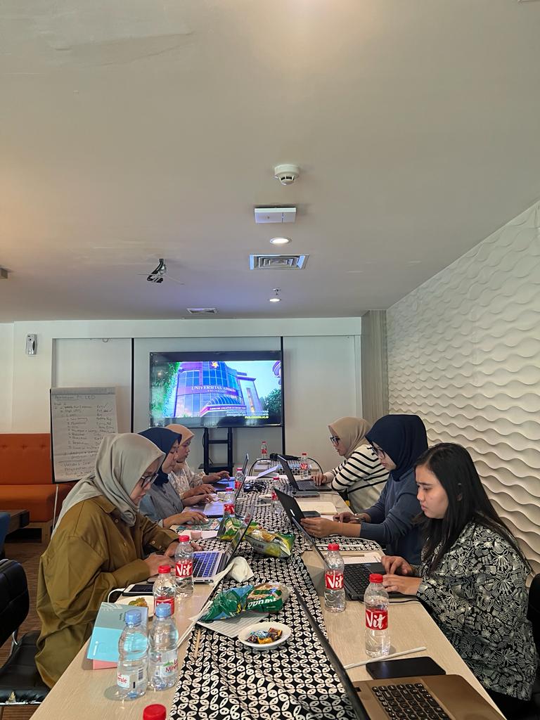 S1 - Ilmu Komunikasi